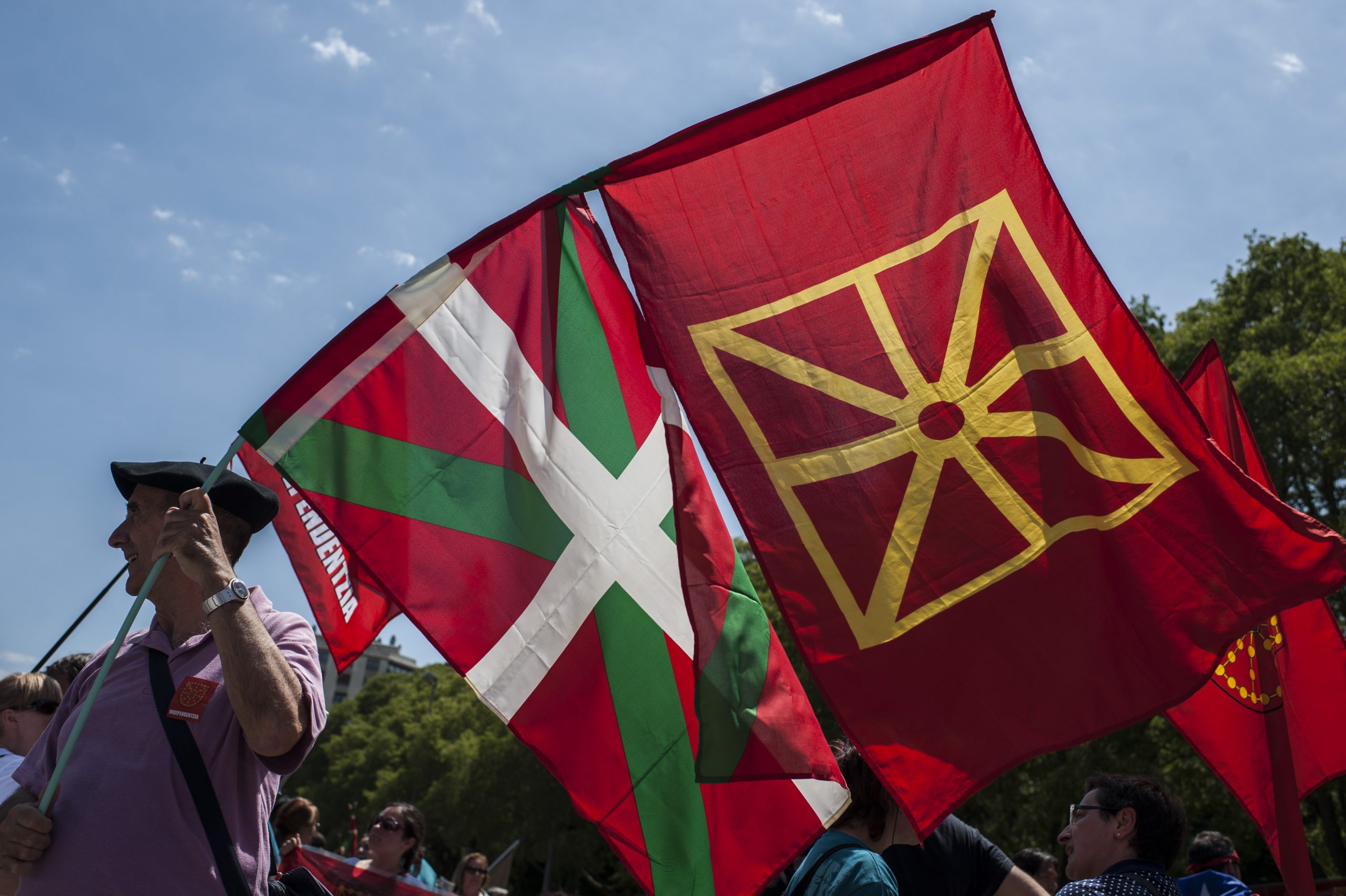 Tens of thousands link hands in Basque region - Washington Examiner