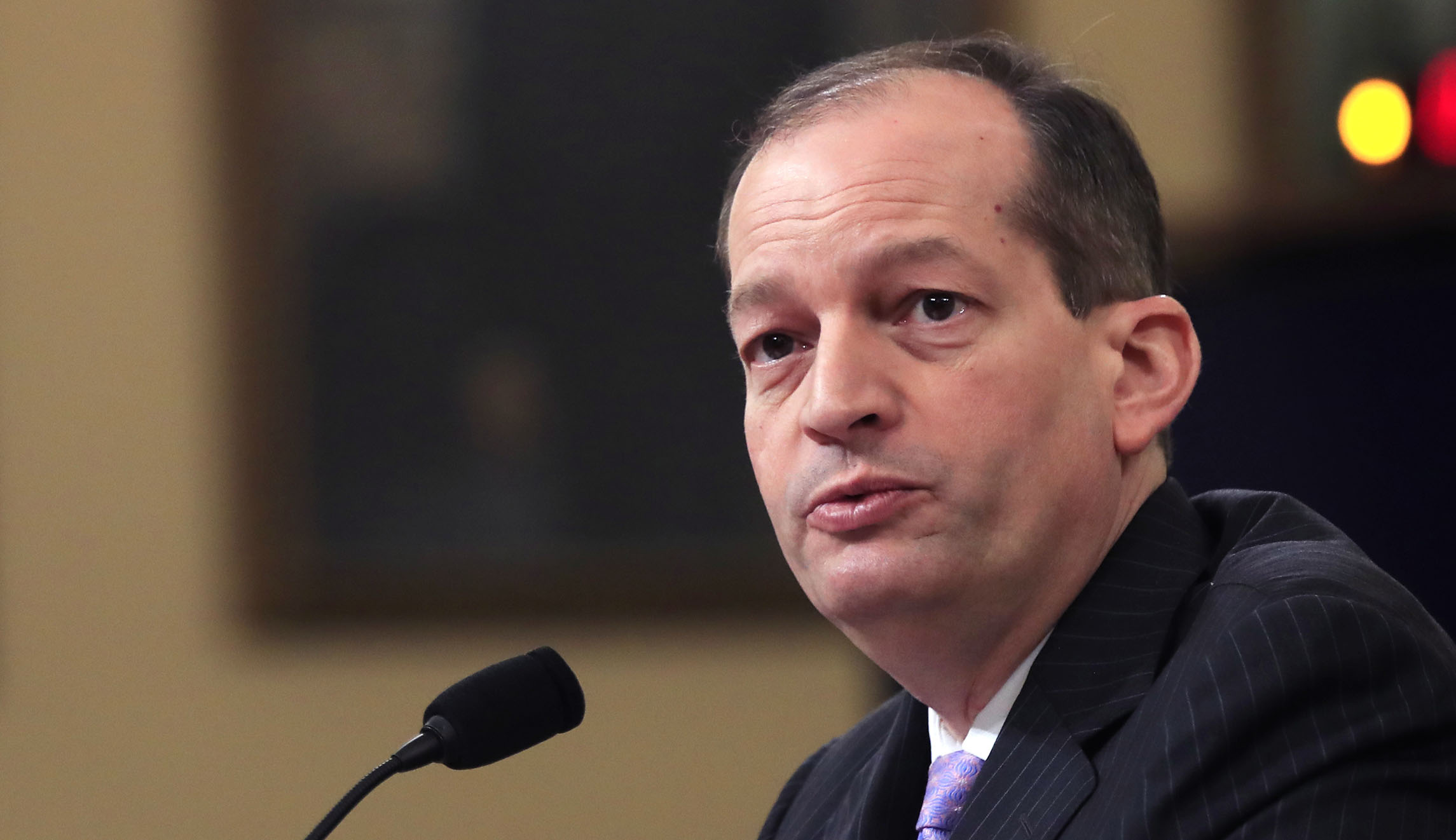 WATCH: Alexander Acosta gives press conference on 2008 Epstein non ...