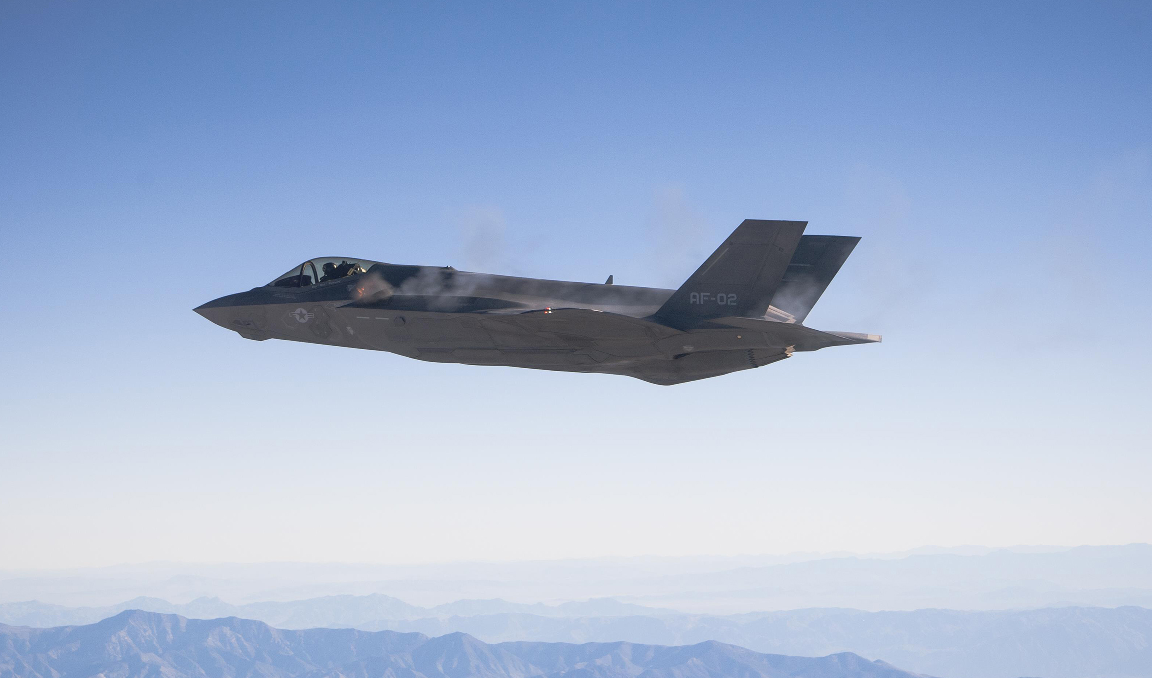 Lockheed CEO offers 'personal commitment' to cut F-35 cost - Washington ...