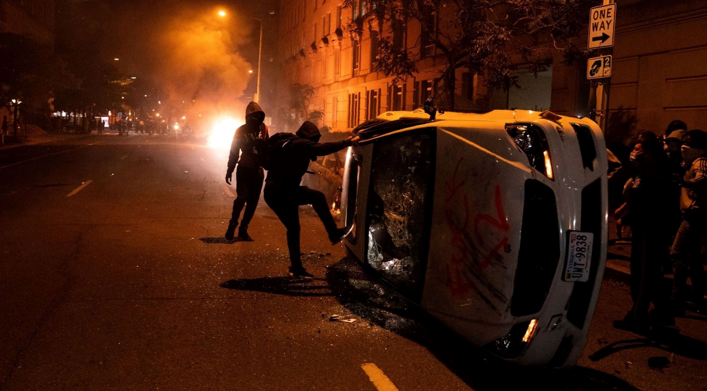 White House aides battle over response to riots - Washington Examiner