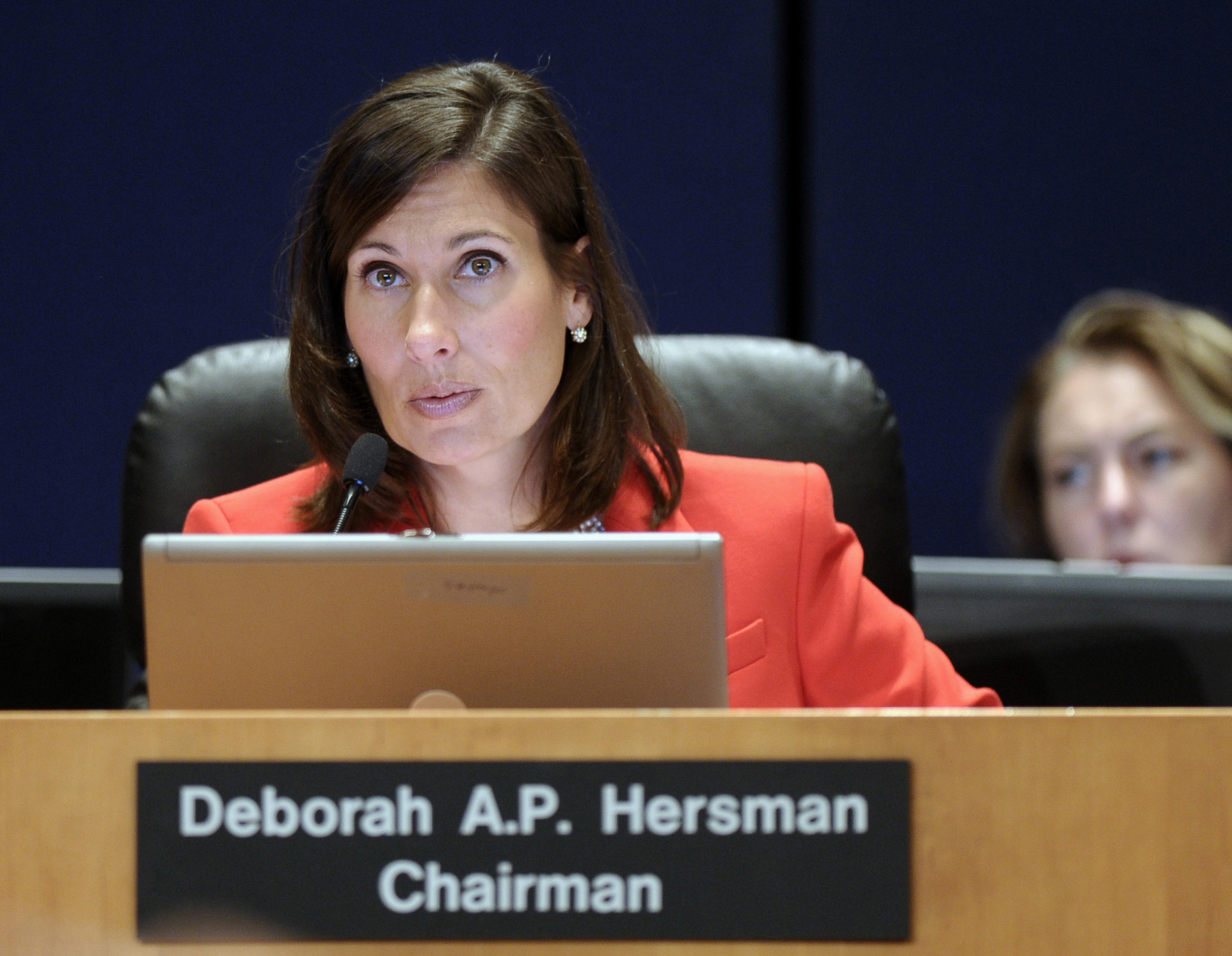 NTSB Chairman Hersman to head safety council - Washington Examiner