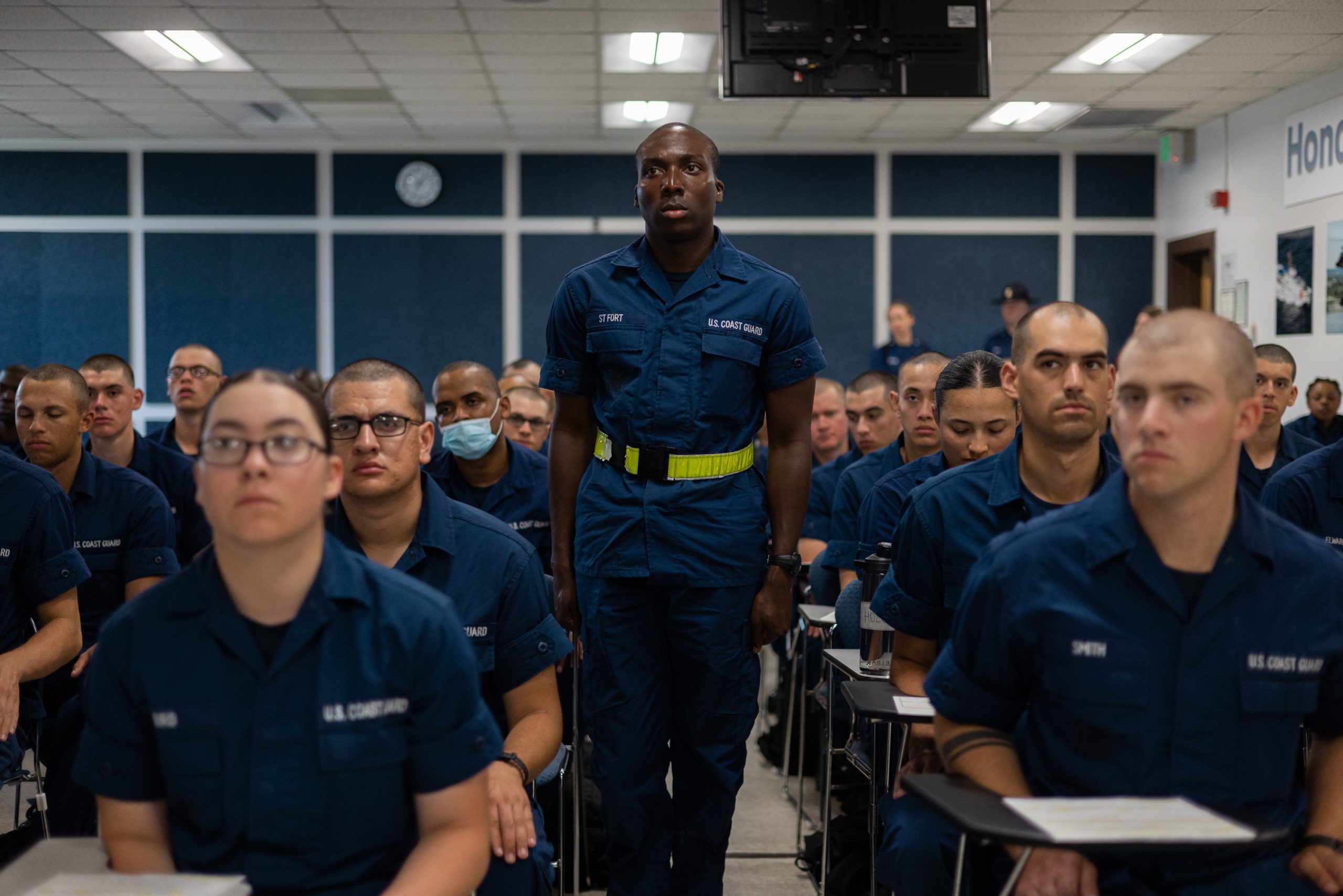 Coast Guard faces toughest recruiting challenge: Photos of the Week ...