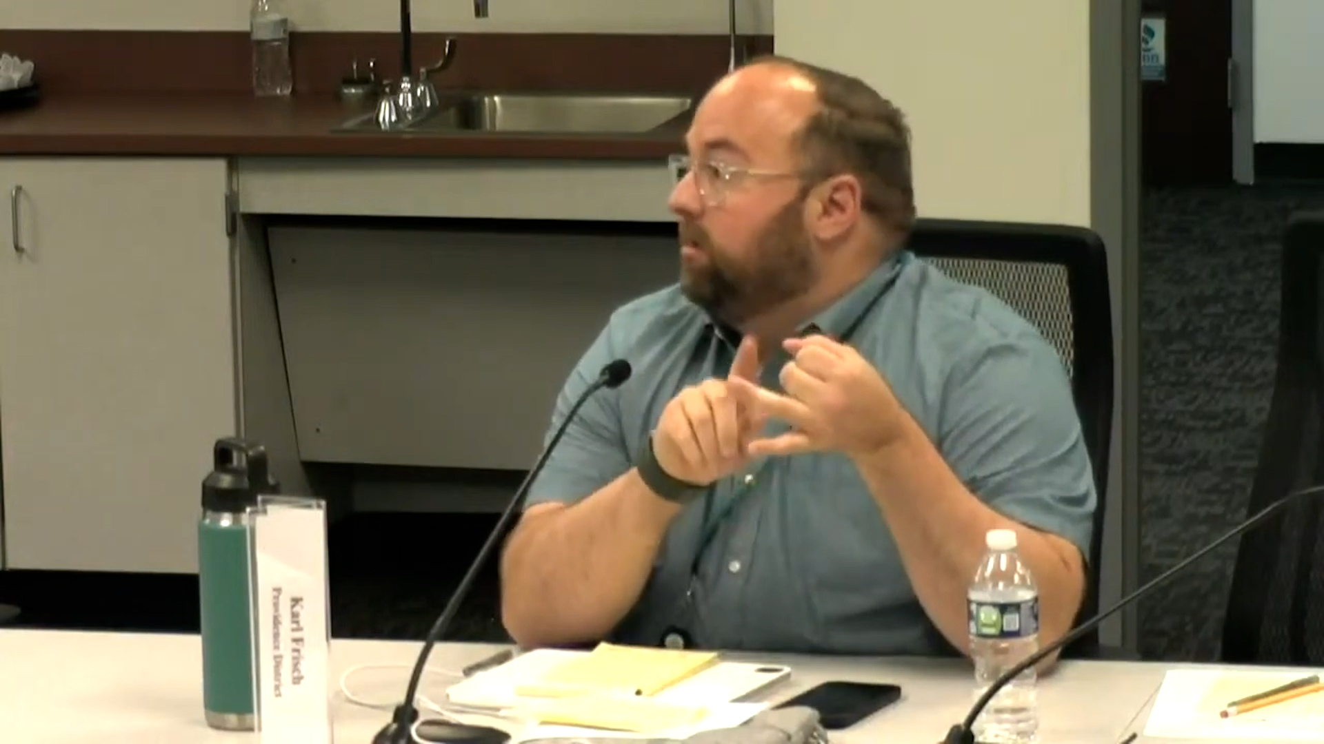 ‘Majority doesn’t always dictate:’ School board ignores 84% of parents ...