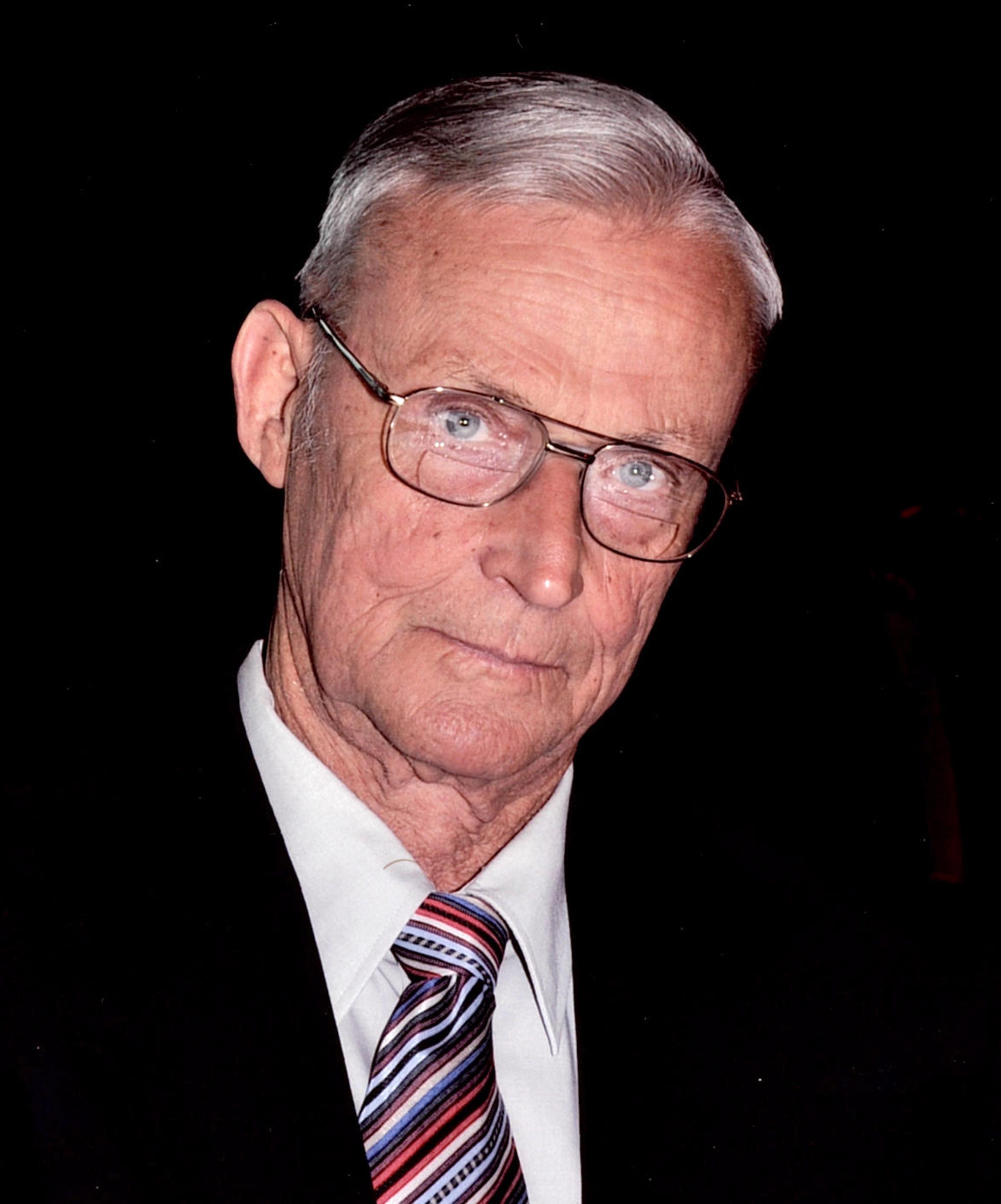 Former AP communications chief Larry Stephens dies - Washington Examiner