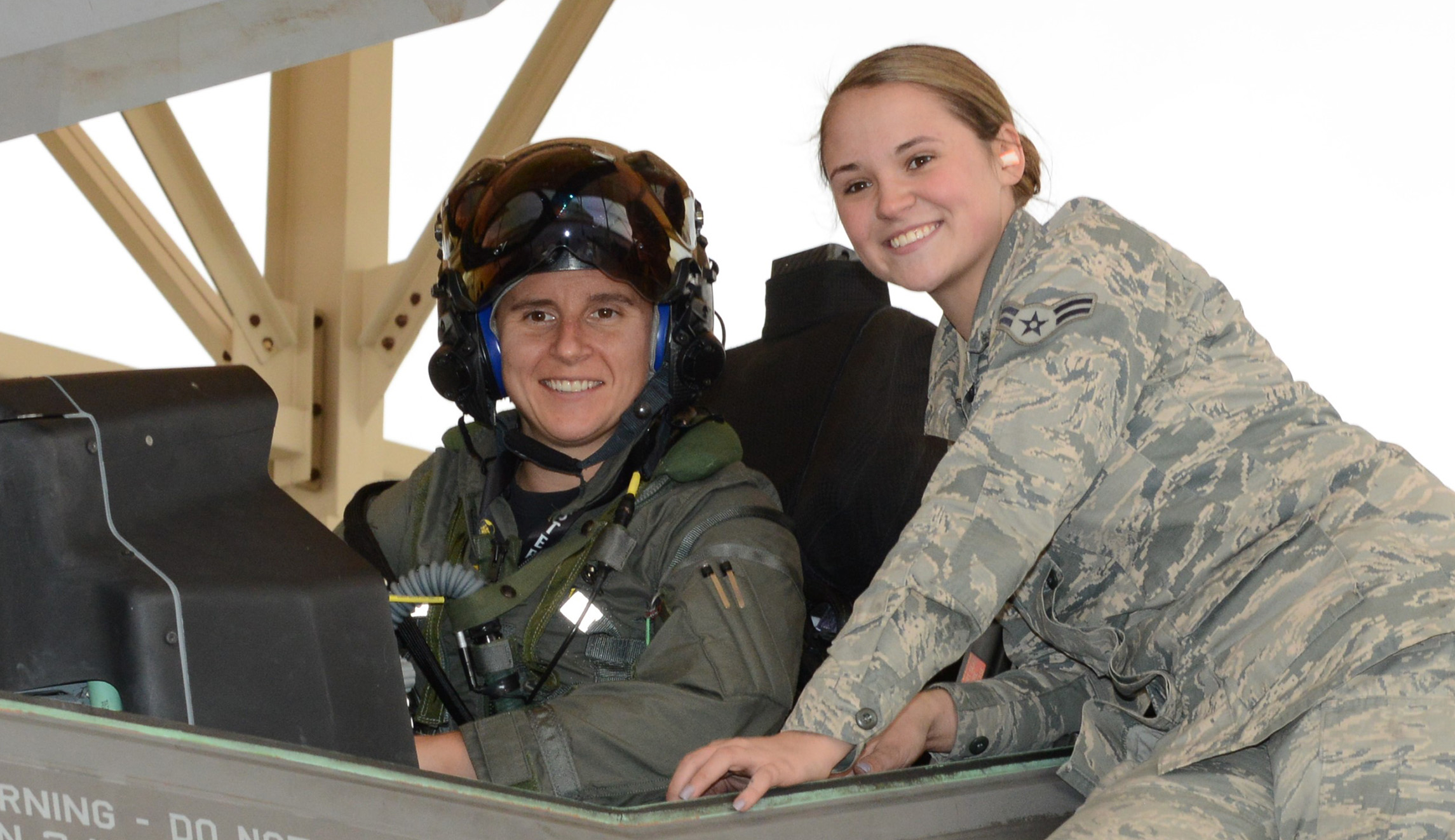 In Air Force milestone, first female F-35 test pilot completes mission ...