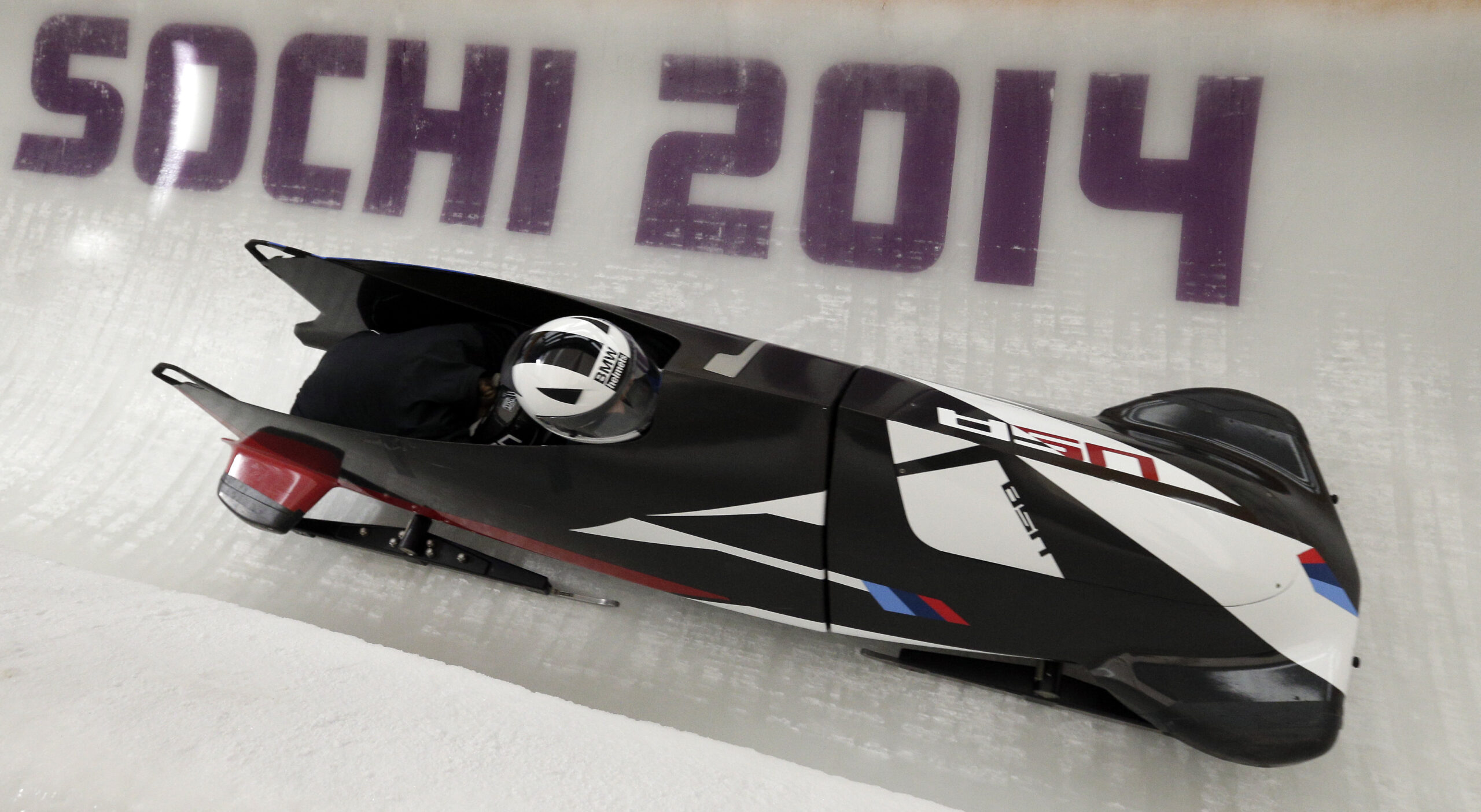 USA-1 women’s bobsled in minor crash at Olympics - Washington Examiner