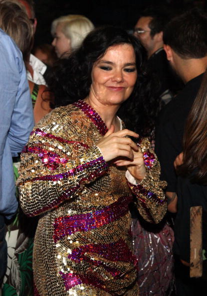 Singer Bjork’s vocal cord surgery successful - Washington Examiner