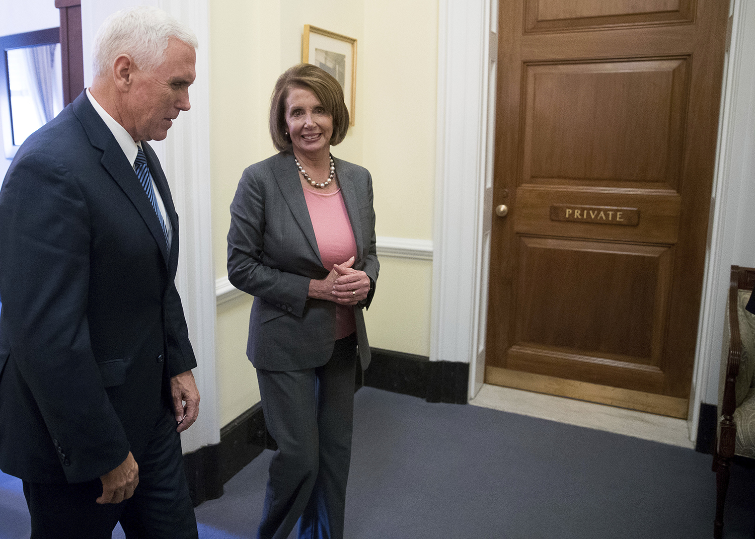 Pelosi I Thought Pence Wrote Anonymous Nyt Op Ed Washington Examiner