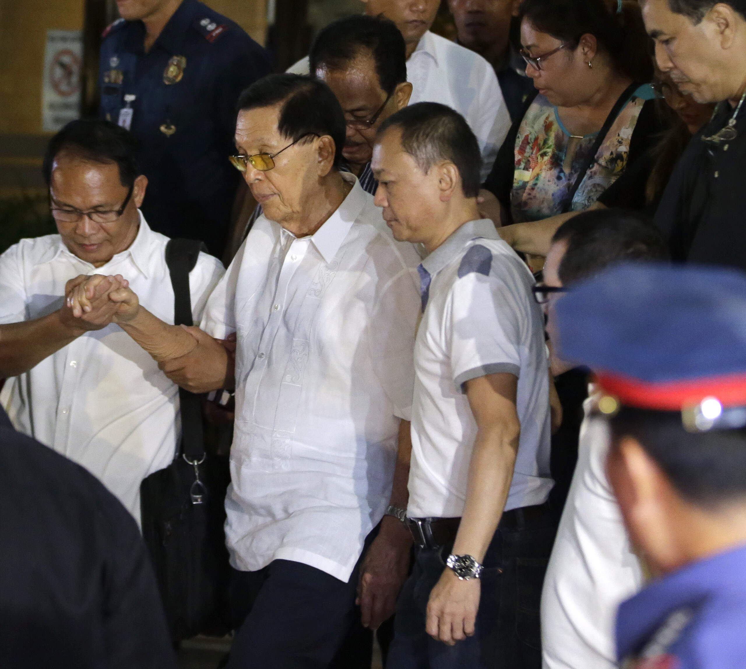 3rd Philippine senator arrested in corruption case - Washington Examiner