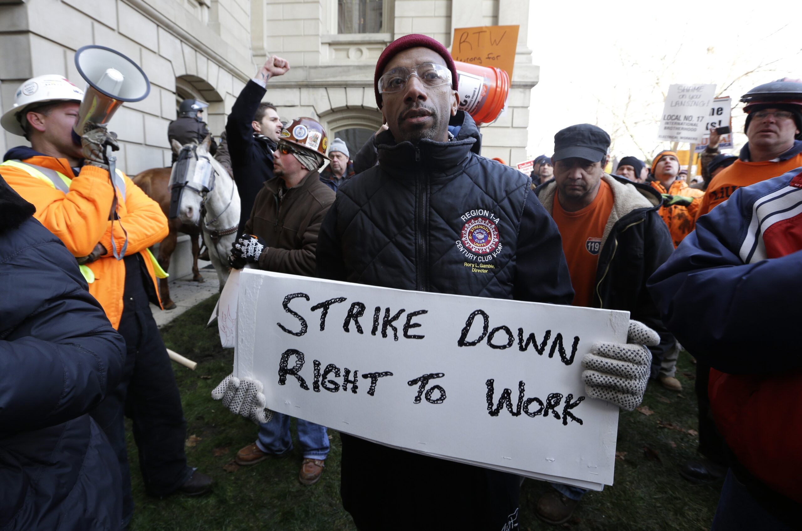 Counties experiment with right-to-work laws - Washington Examiner