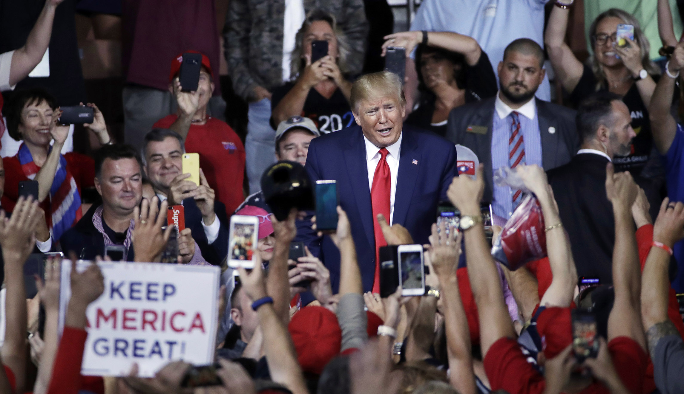 Trump report card: A better than average 51% approval, but economic ...