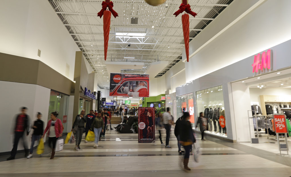 Police respond to shooting at Concord Mills mall in North Carolina ...