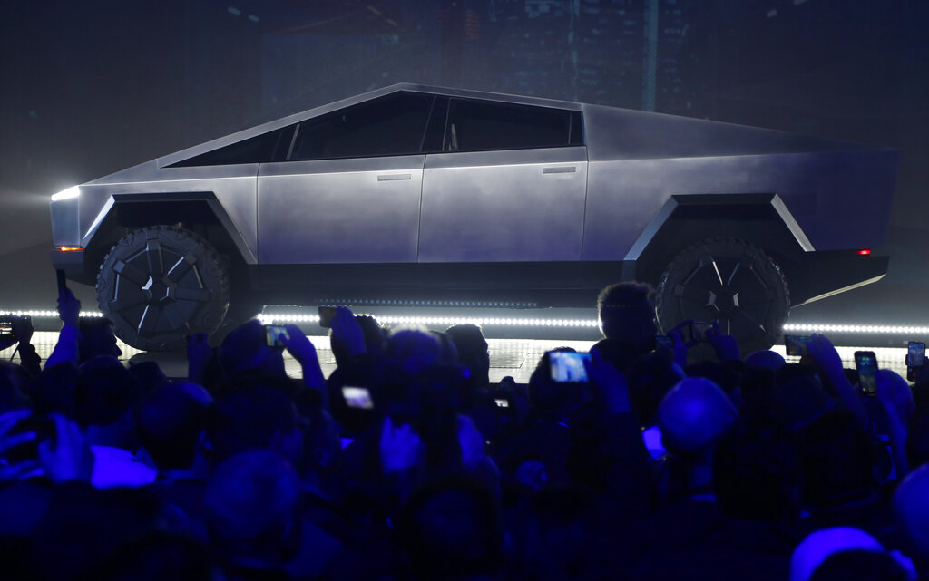 Experts Say Cybertrucks Design And Structure Present Serious Safety Concerns Washington Examiner