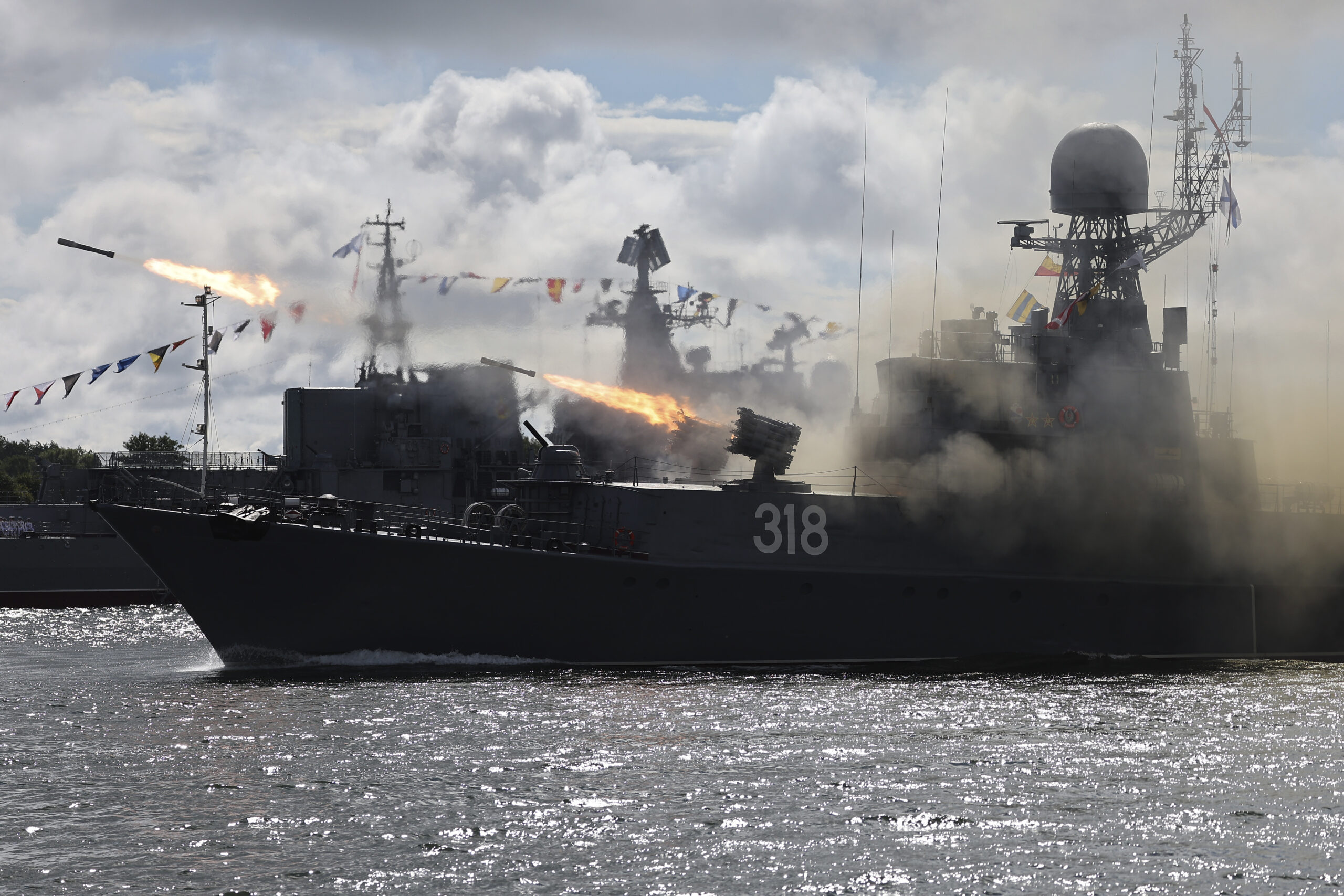 Russian navy base hit by Ukrainian ‘kamikaze drone’ as video shows huge ...