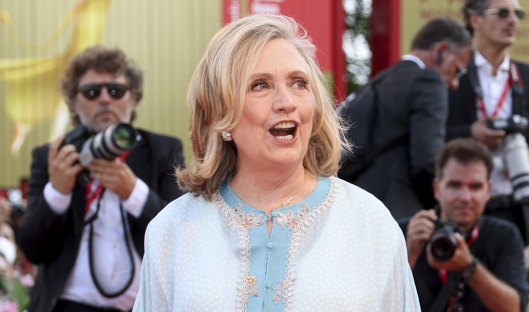 SEE IT: Hillary Clinton walks red carpet at Venice Film Festival ...