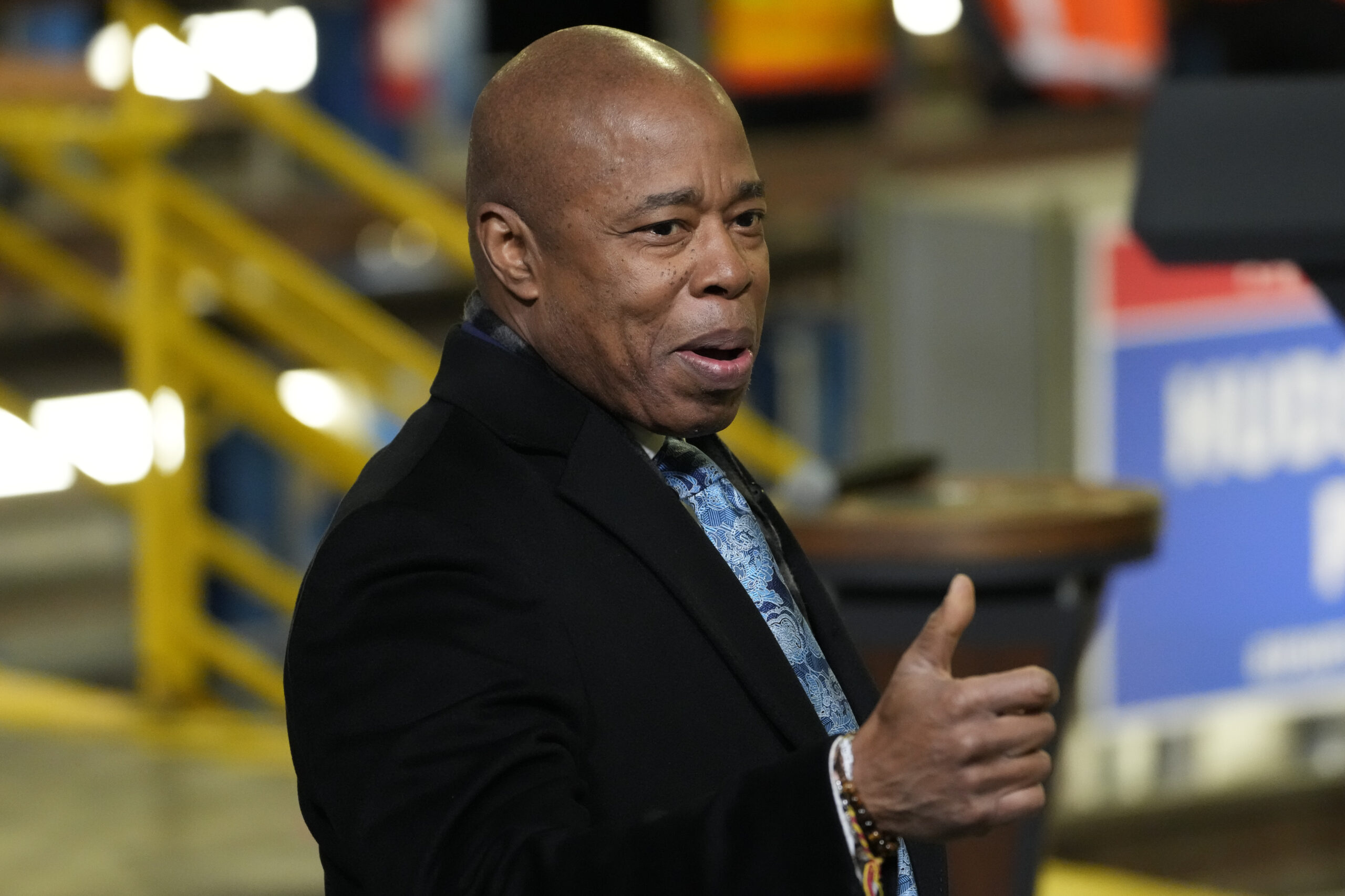 Eric Adams surrenders to the border crisis and gives up on New York’s ...