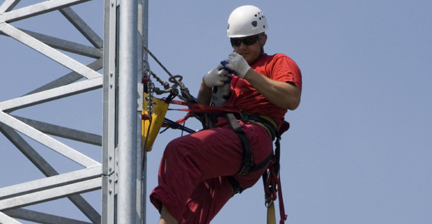 FCC, Labor Department announce partnership for telecom worker safety ...