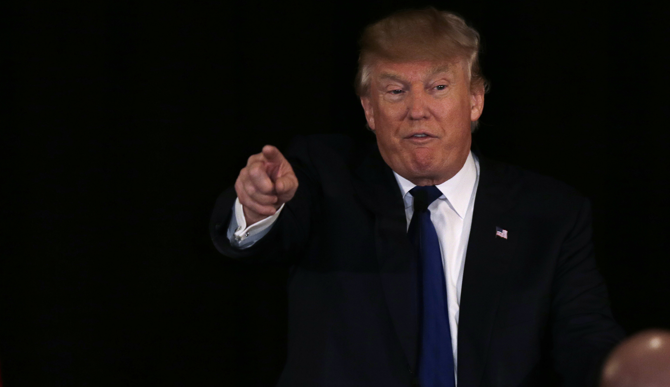 Trump: The ‘Fake News Media’ is a ‘stain on America’ - Washington Examiner