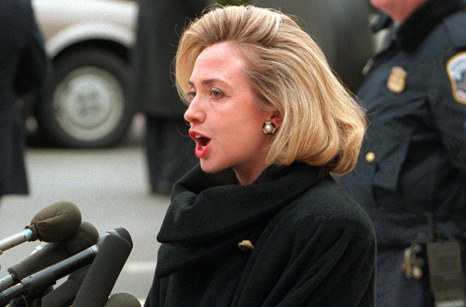 Group seeks to force release of Clinton Whitewater documents ...