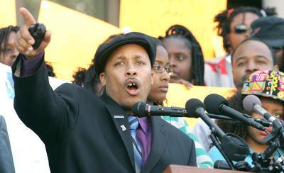 Moten pulling the party switch-a-roo in Ward 7 - Washington Examiner