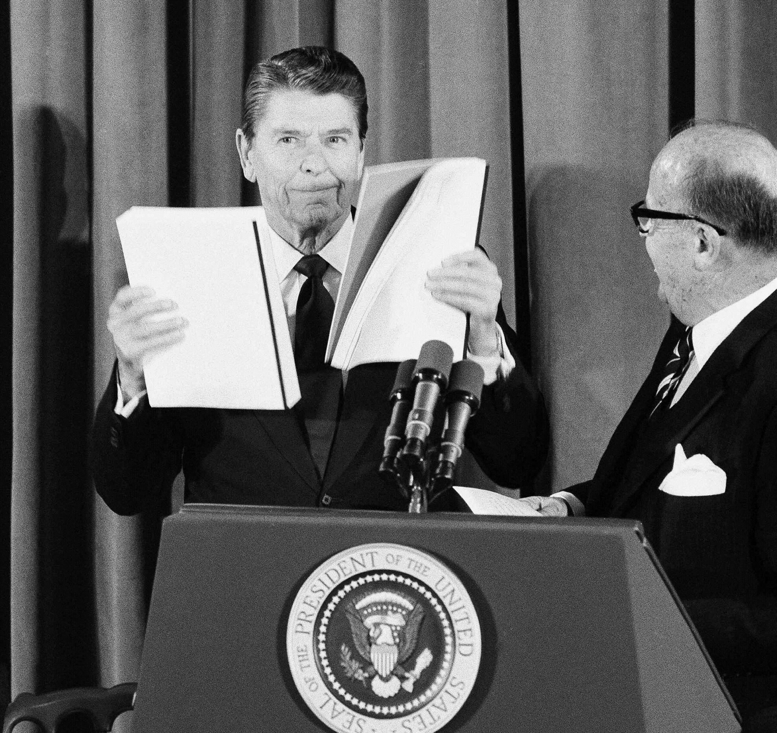 Blue ribbon panels stumble on trimming red ink - Washington Examiner