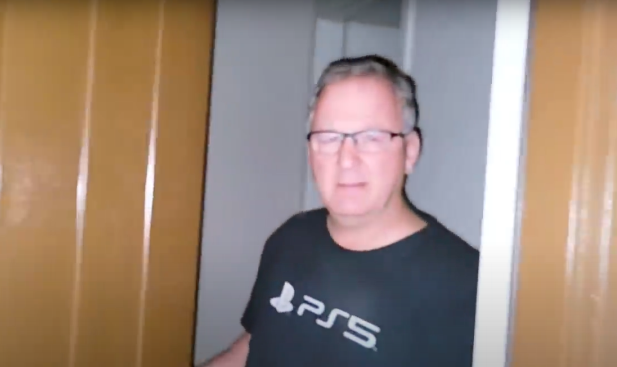 Sony fires PlayStation executive after he allegedly appears in ...