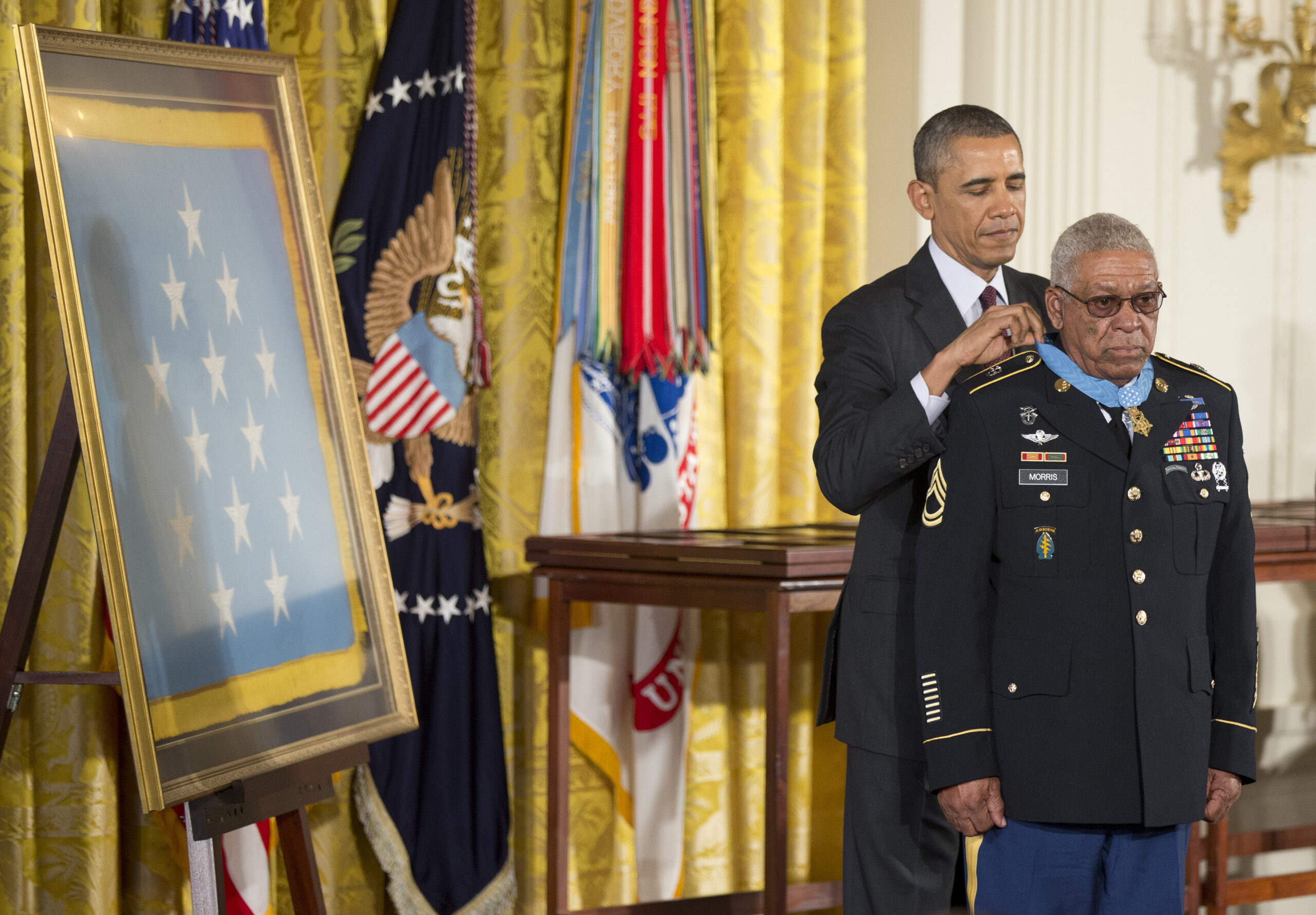 Obama awards Medals of Honor to 24 veterans - Washington Examiner